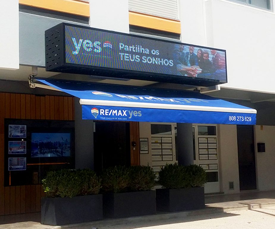Conheça os Painéis LED Box Publicitários da Netscreen
